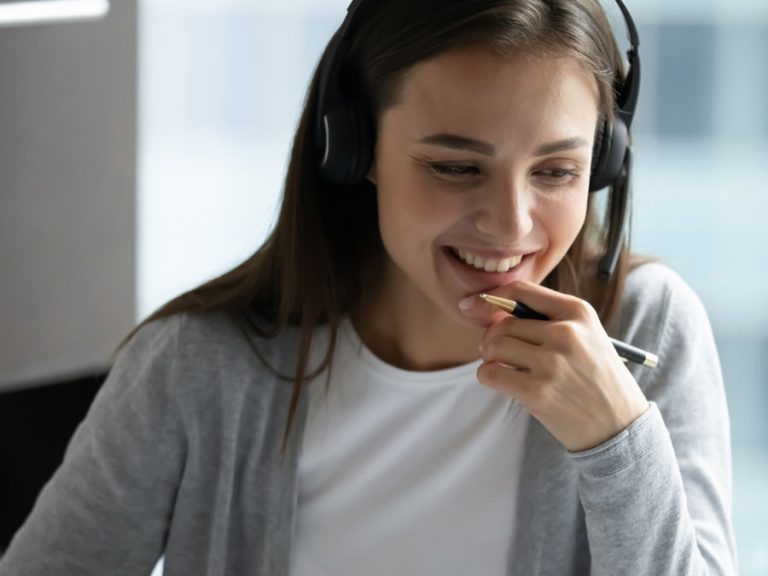 How Can Call Center Agents Learn the Art of Asking the Right Questions ...