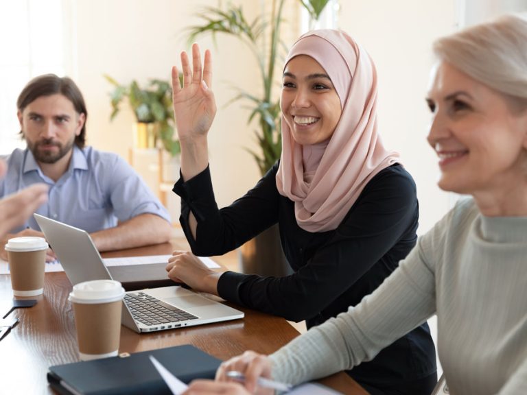 5 Tips to Improve Your Agents' Intercultural Communication Skills ...